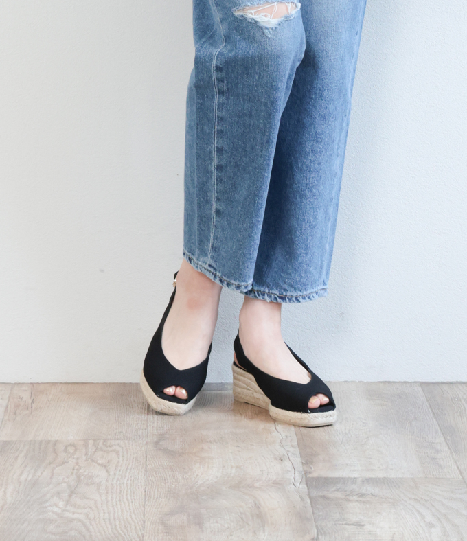 「夏の装いに、さりげない存在感を。」｜STYLE BOOK｜レディース｜菅原靴店