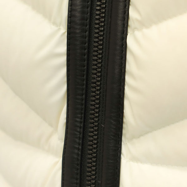 MACKAGE マッカージュ ダウン ジャケット パーカー フーデット MACKAGE マッカージュ ダウン ジャケット パーカー フーデット